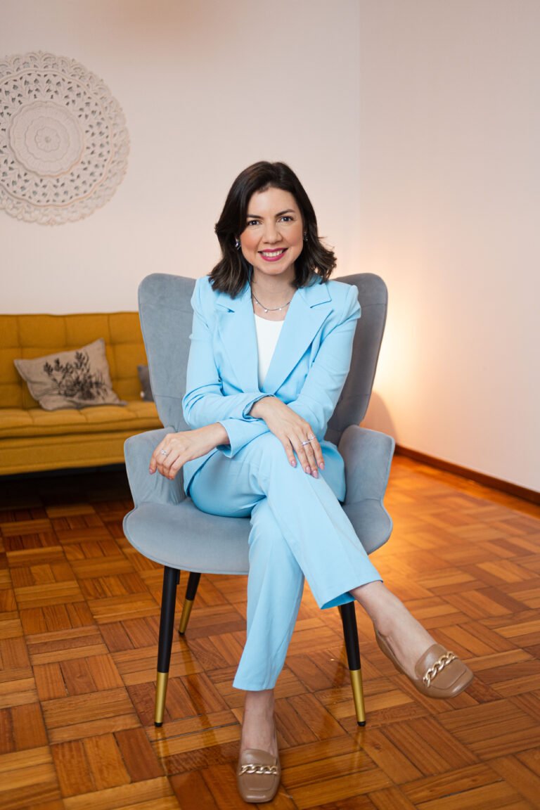 Arine Galvão – Contadora do Imigrante